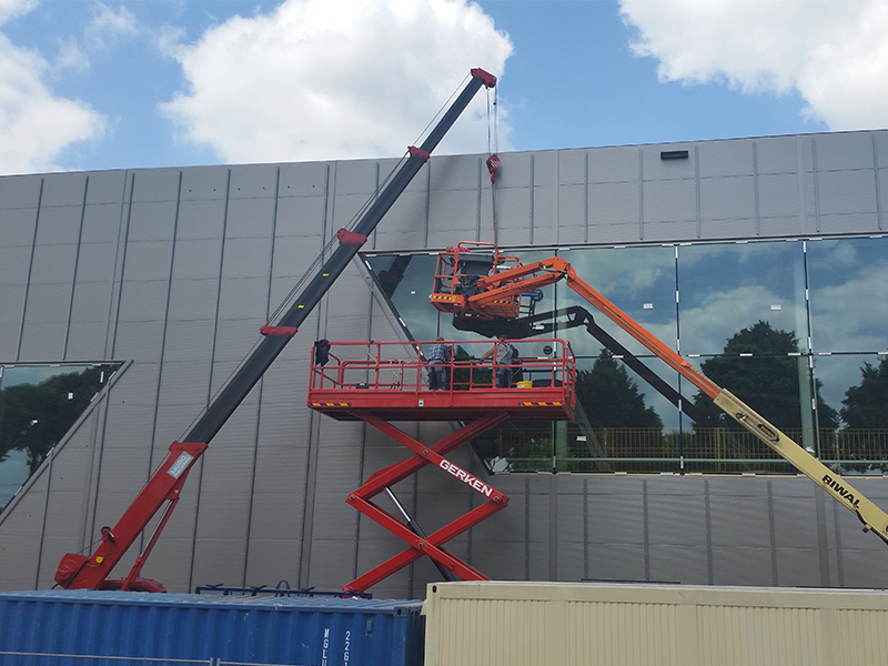 Spula Metallbau in Dortmund: Montagearbeiten, Fenstermontagen und ...